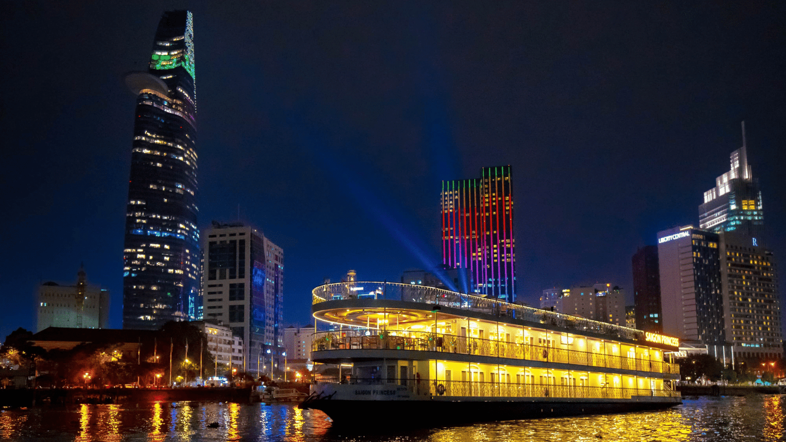 Reunification Day in Saigon 2025: Fireworks, Festivals & 50 Years of ...